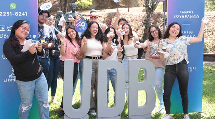 Universidad Don Bosco © | Noticia
